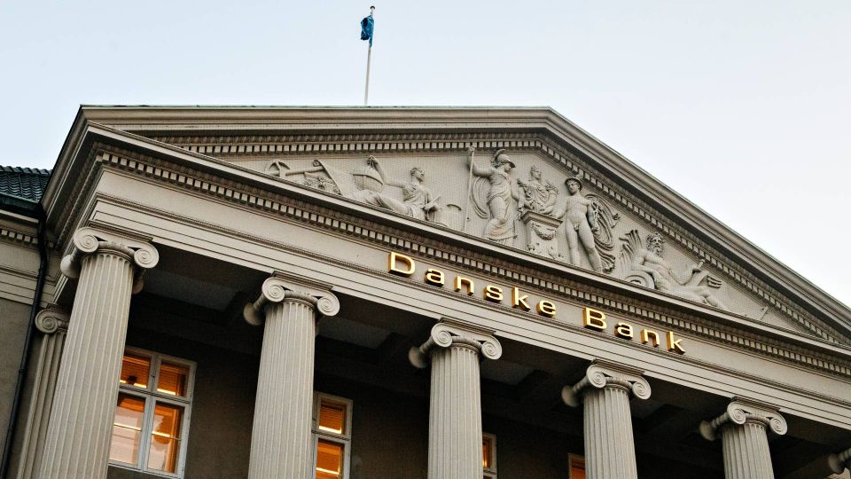 Finanstilsynet i skrap kritik af Danske Bank: Skal lægge to milliarder til side