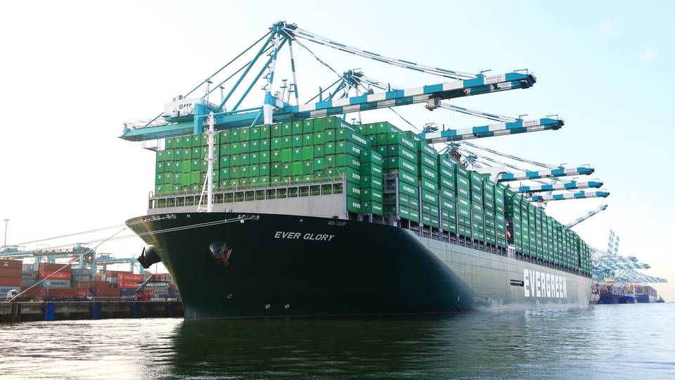 Evergreen confirms order of ten new mega vessels