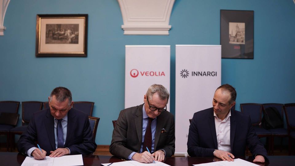 Innargi inks first international contract