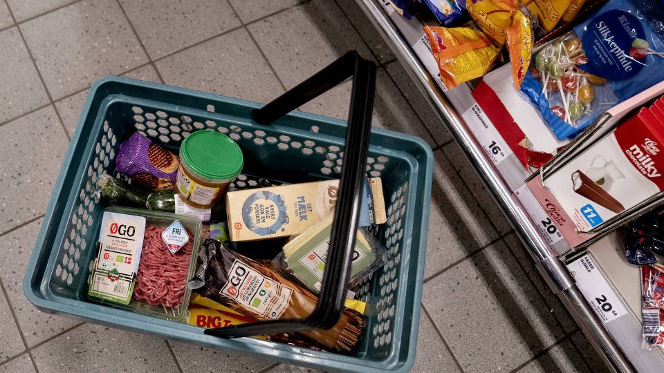 Britisk inflation stiger til det højeste niveau i 40 år