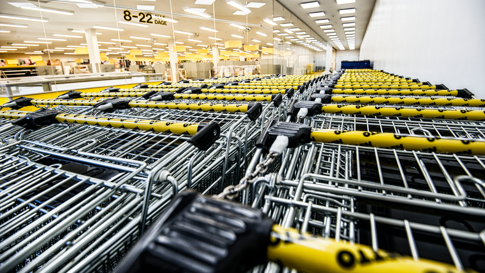 Netto skruer ned for tempoet i Sverige