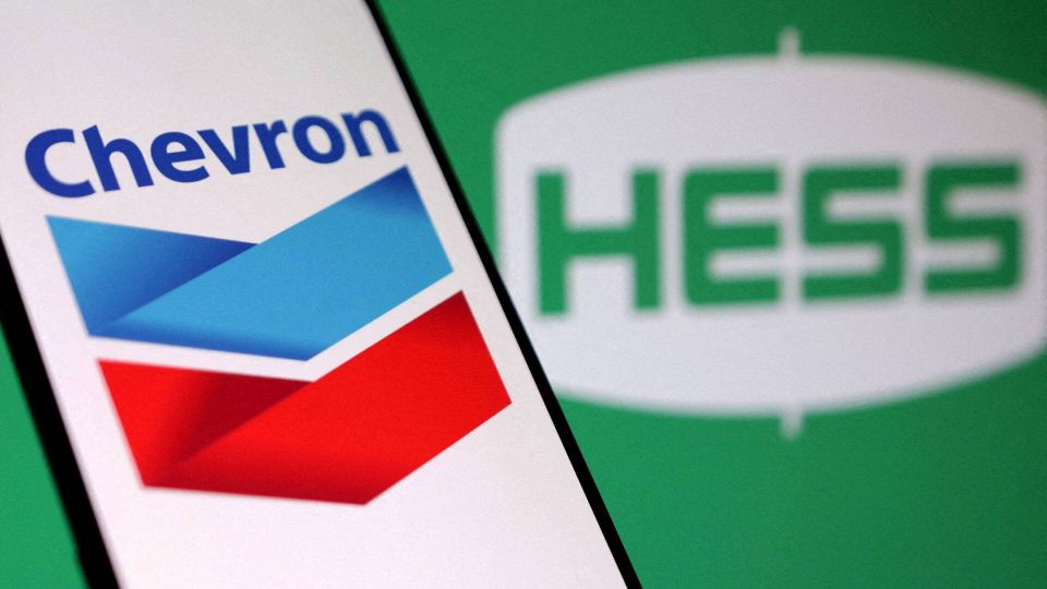 Chevron and partner-to-be must wait longer for merger: Exxon interferes ...