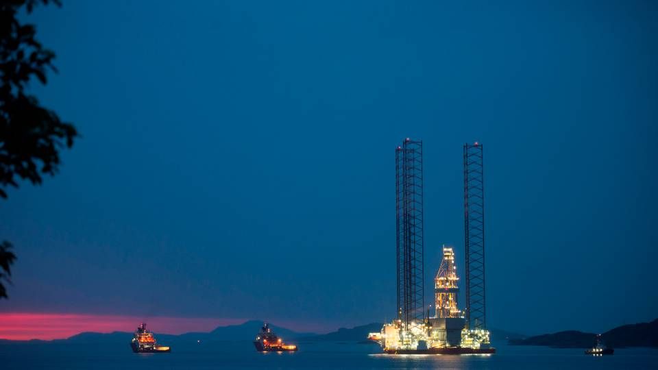 Transocean scraps four rigs and takes big loss