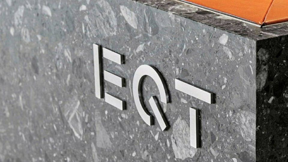 Three executives leave EQT as part of management reshuffle