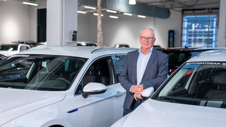 Stifter og ejer bag Nielsen Car Group træder tilbage