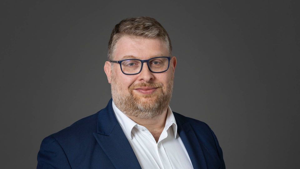 Insurer pays out for simple error