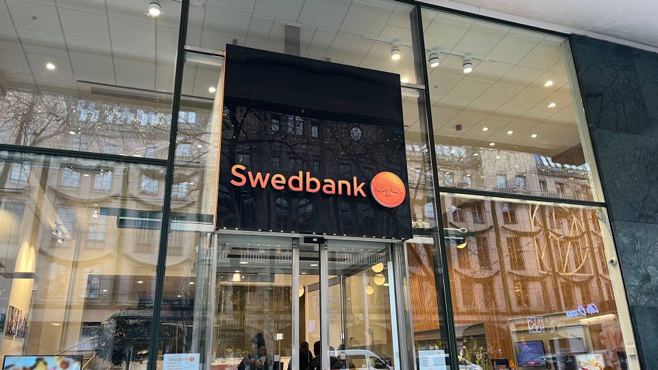 Johan Roth blir aktiechef på Swedbanks nya investmentbank