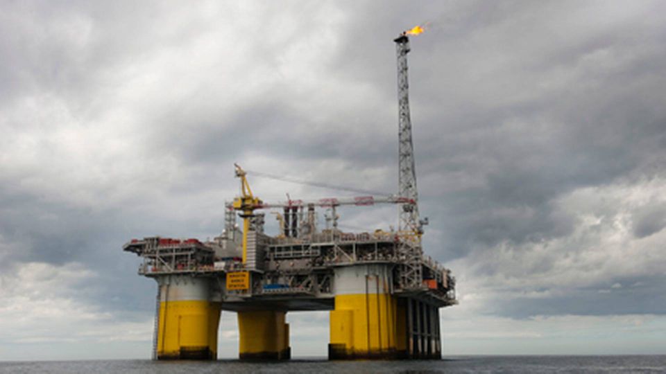 Aker henter Sverdrup-kontrakt til ti års arbejde