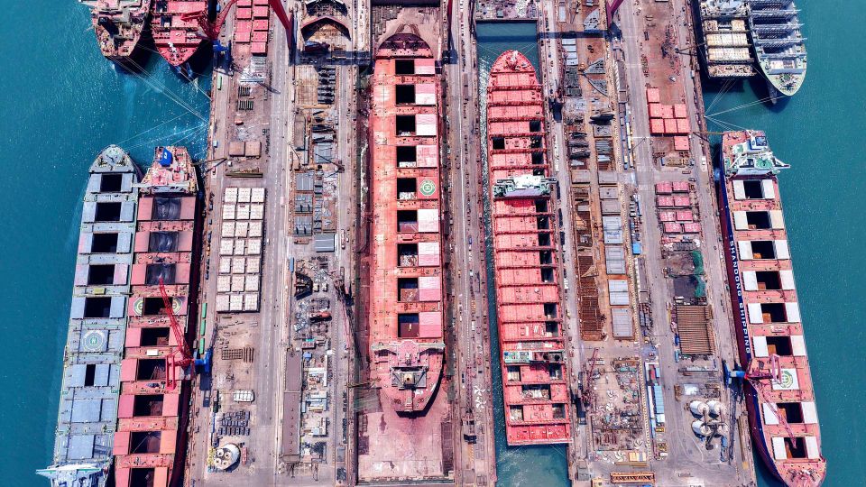 Imabari Shipbuilding acquires Japan United Maritime