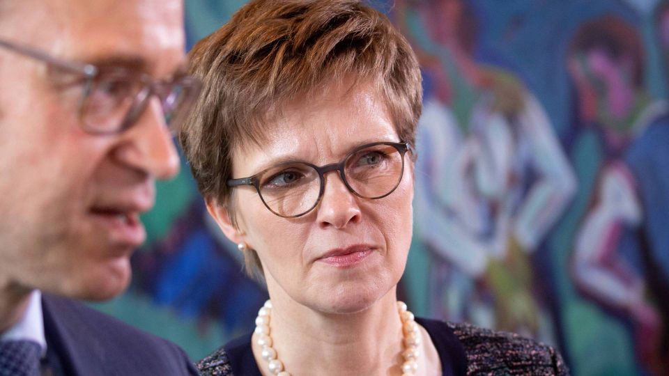 Tilsynschef: Eurozonens banker skal forberede sig på "uventede" risici