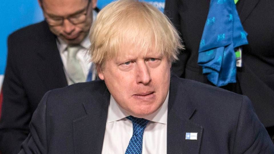 Boris Johnson siger han vil gå efter Mays post