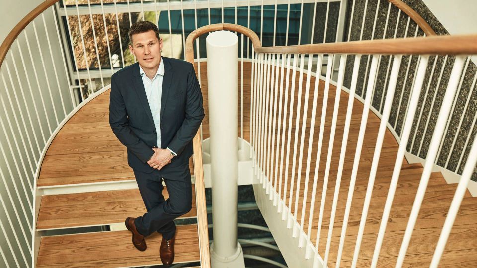 Direktør i arbejdsgiverforening opfordrer til tjek af det danske pensionssystem