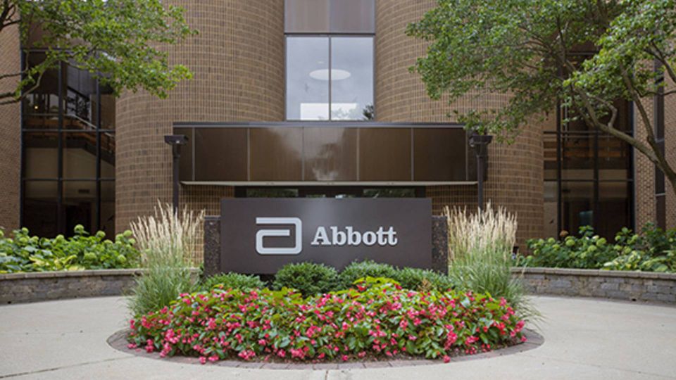 Abbott Labs opjusterer efter tredje kvartal men falder i formarkedet