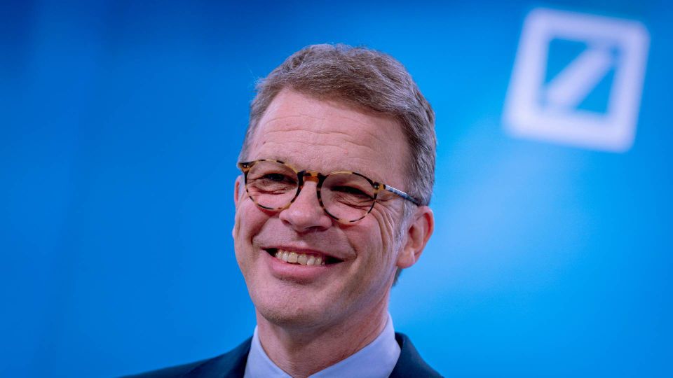 Deutsche Bank schärft Strategie