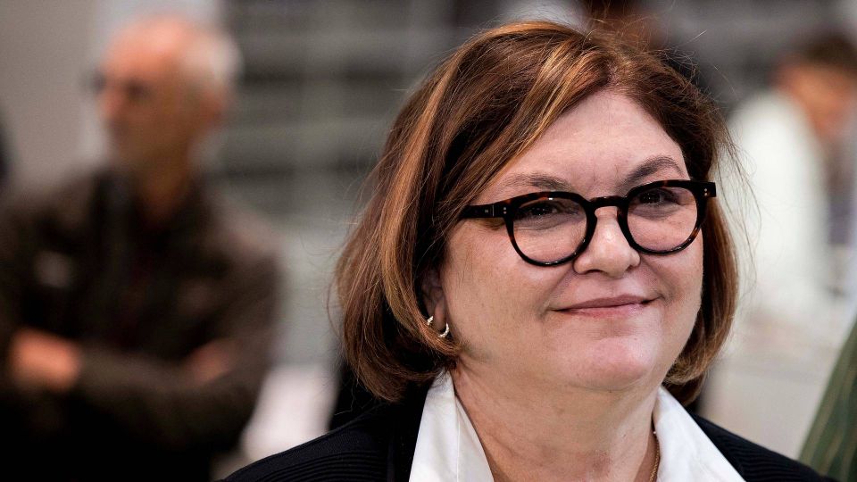 EU's transport commissioner is stepping down