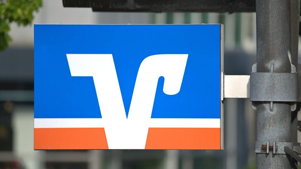 Wir machen den Weg frei - mit Millionenvergütungen