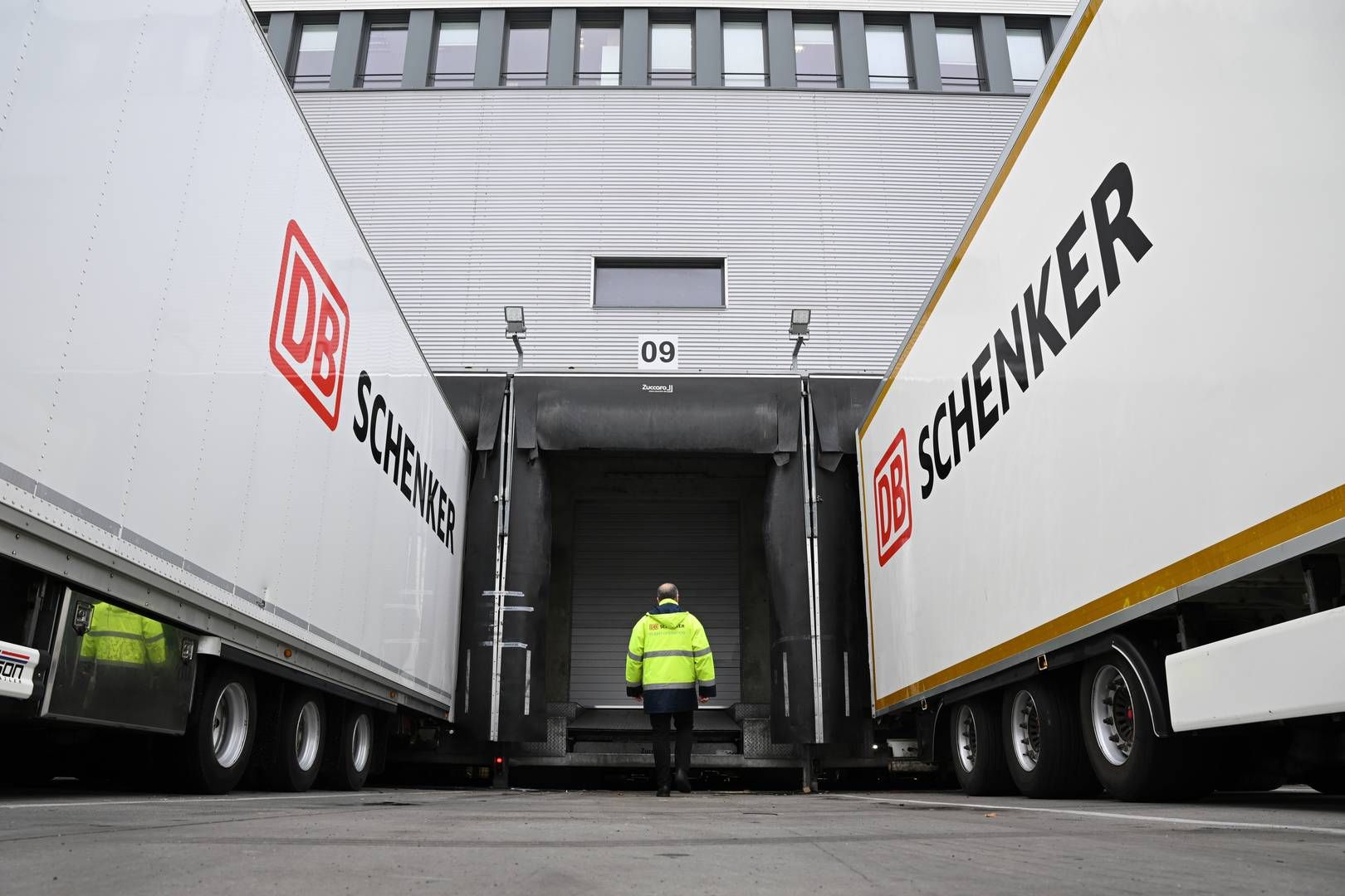 DB Schenker reduced operating result in 2023