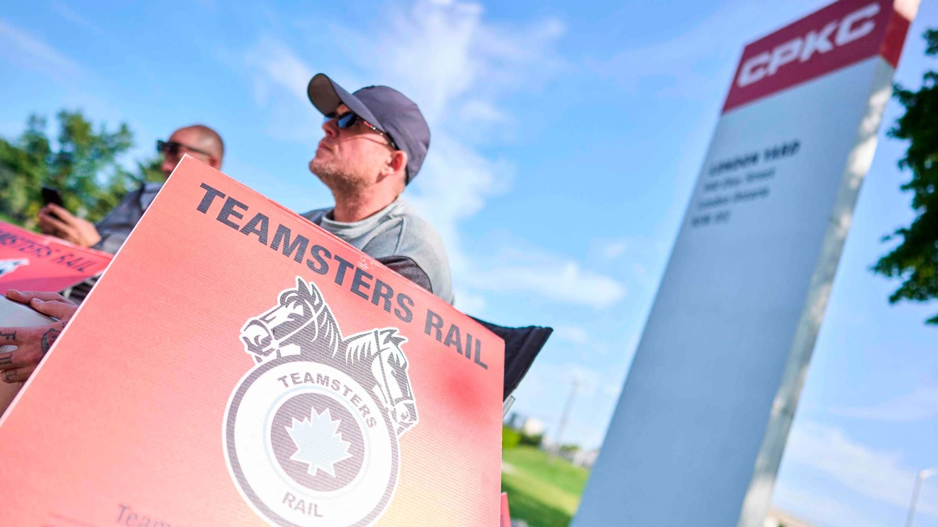 Canadian union appeals government decision to end railway labour dispute