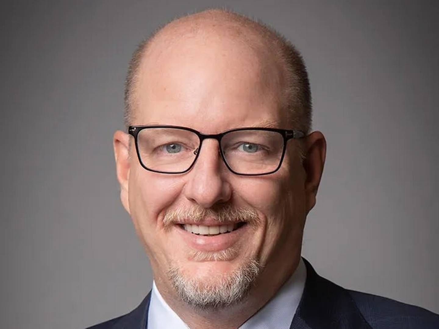 Selger Norsk Medisinaldepot og Vitusapotek