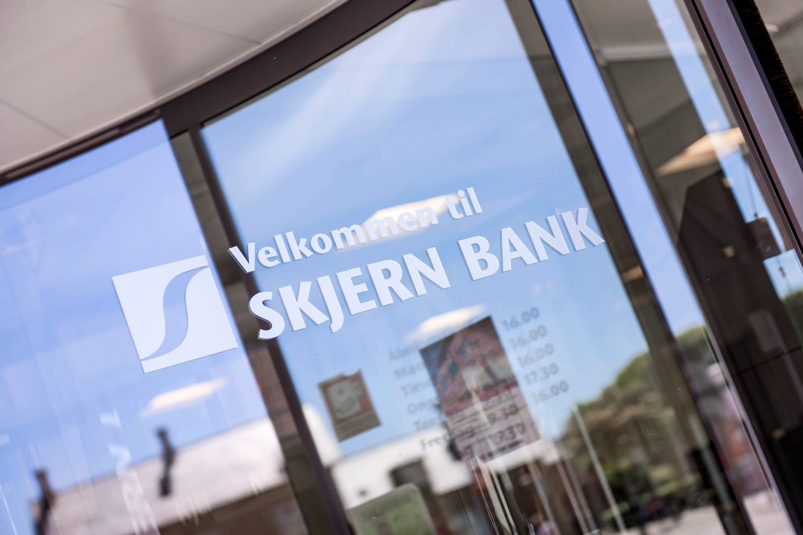 Skjern Bank lancerer ny strategi og fejrer milepæl i 2026: "Skal have ...