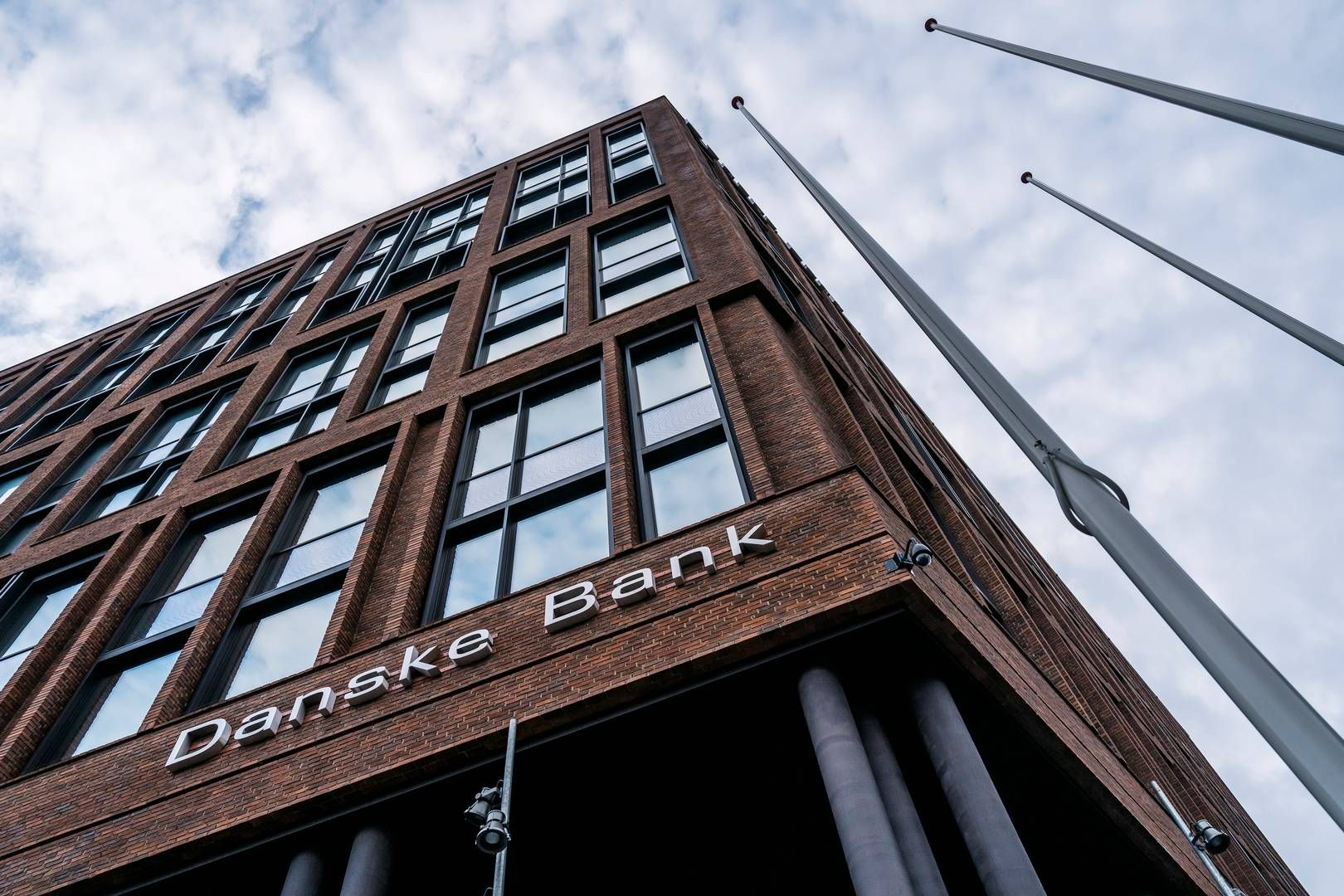 Danske Bank sänker på bundna bolån