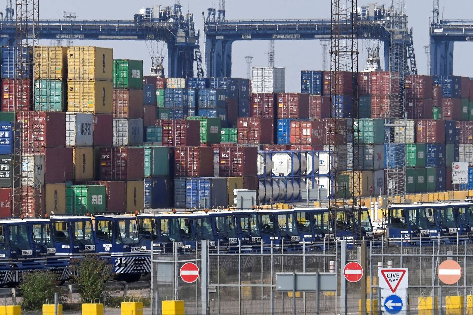 Strikes could prolong port congestion until year's end