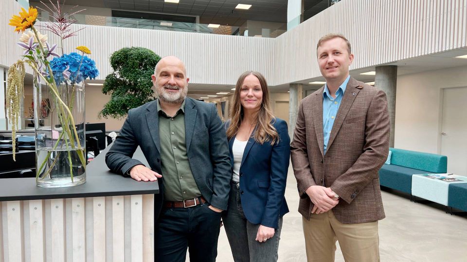 Dansk del af speditøren Alpi går ind i Sverige